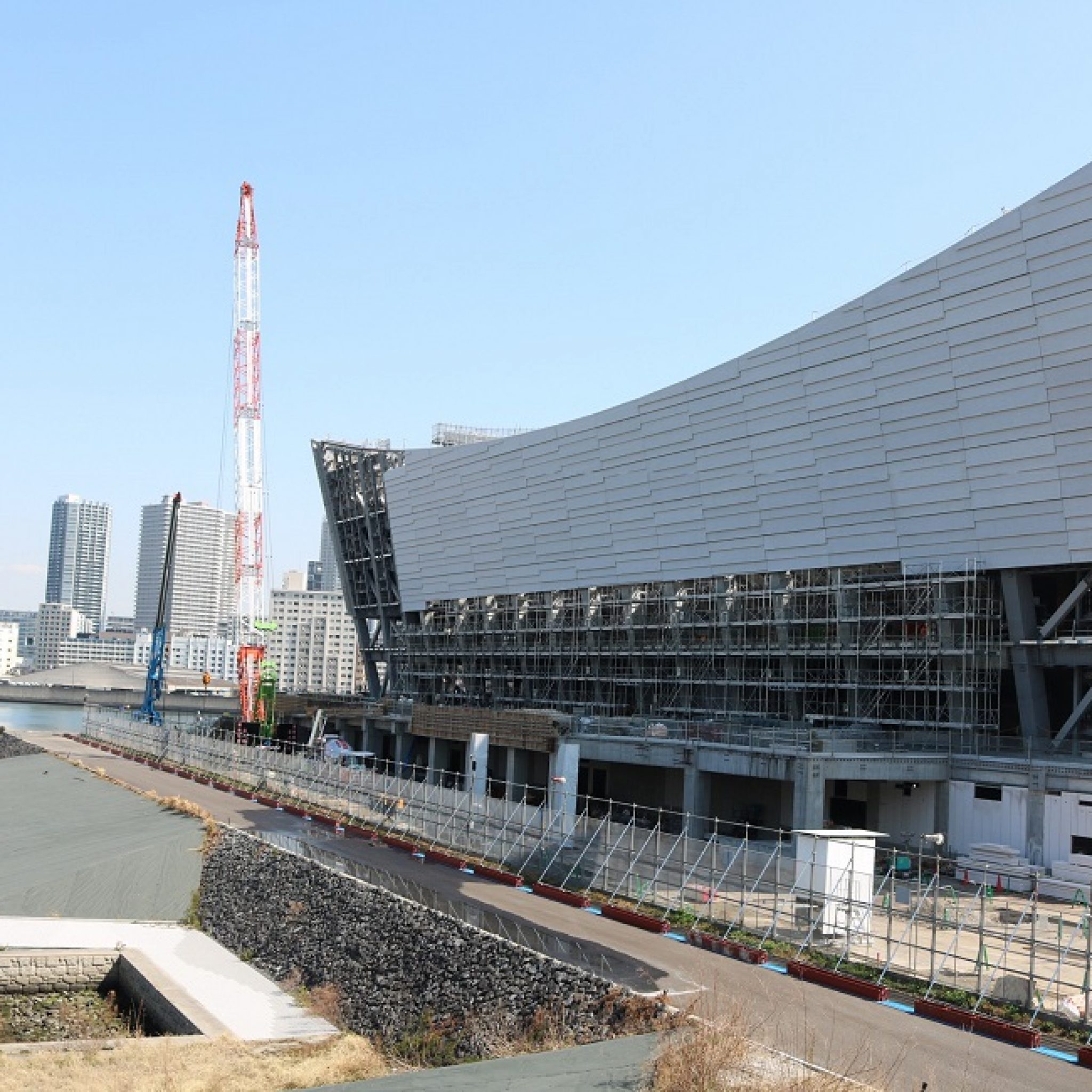 L'Ariake Arena - Solid Renner